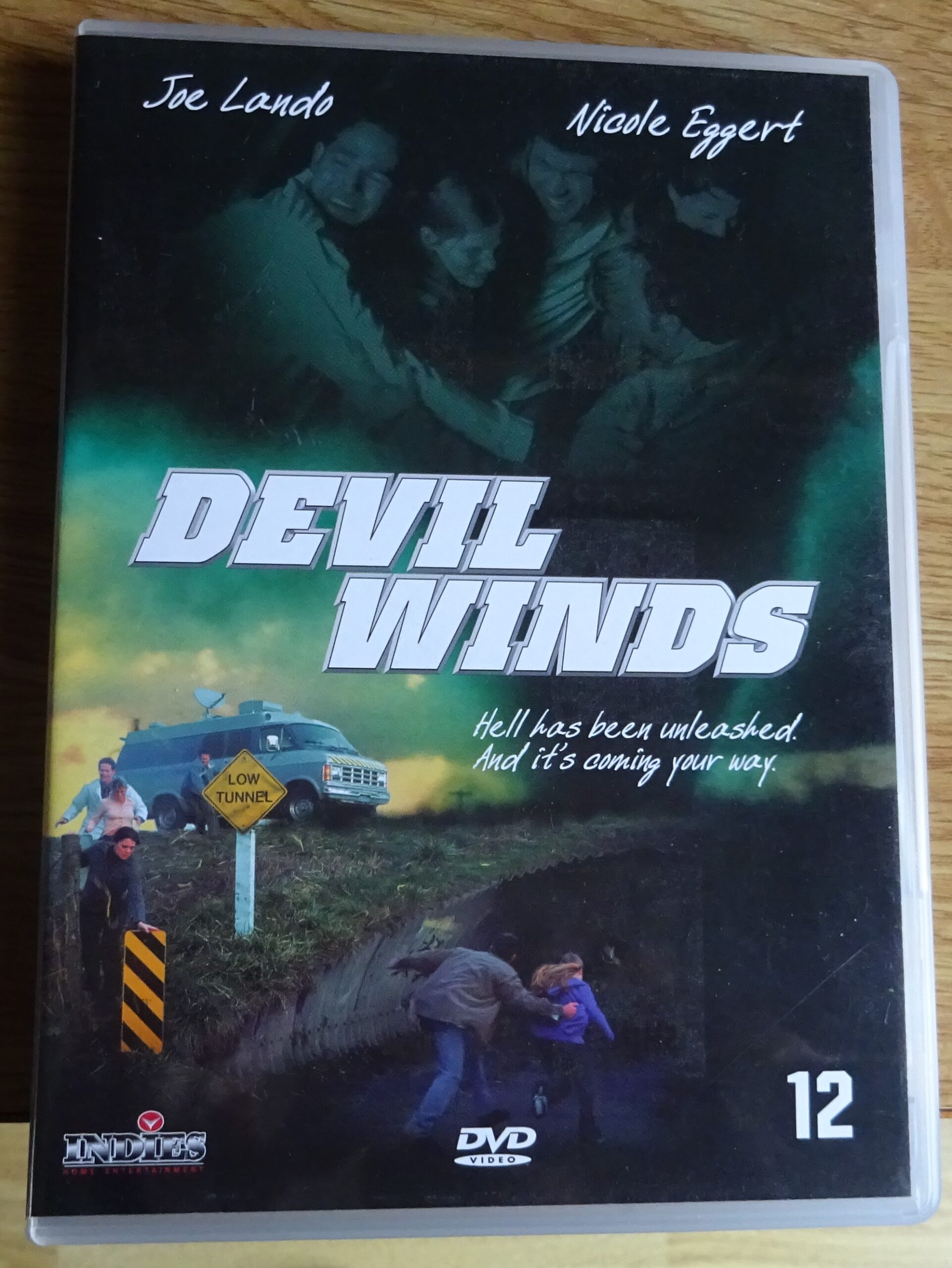 DVD – Devil Winds – Boekenwurm