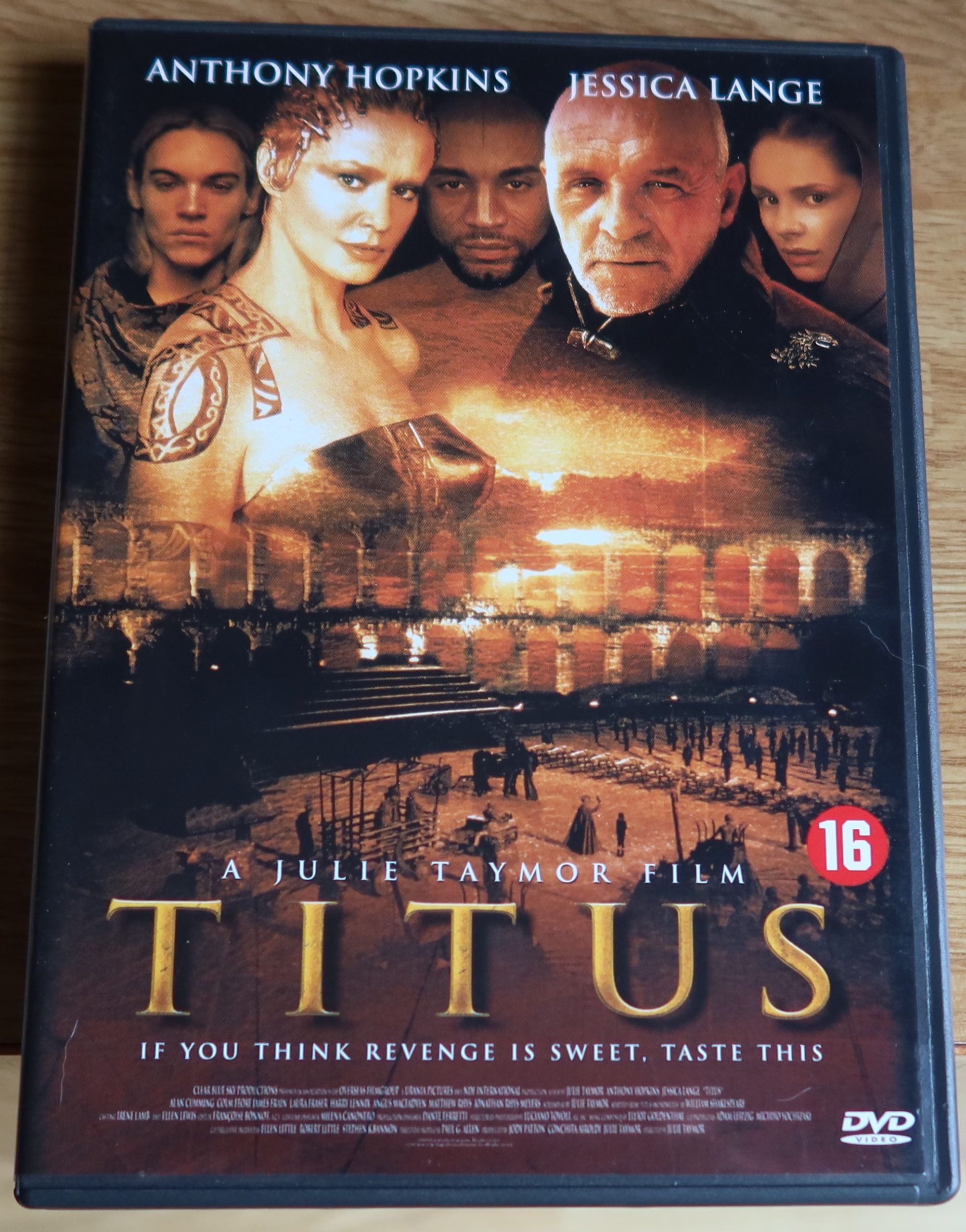 DVD – Titus – Boekenwurm